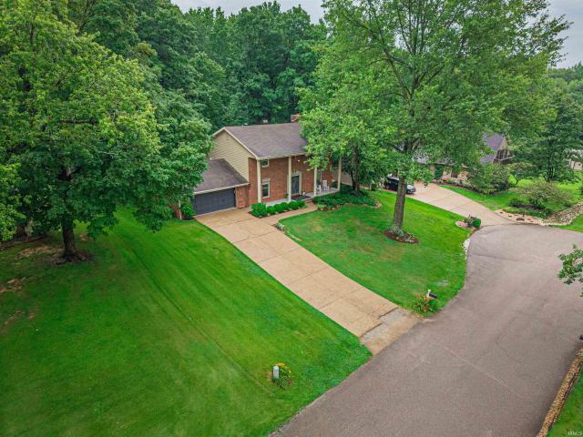 5700 Woodlawn Drive