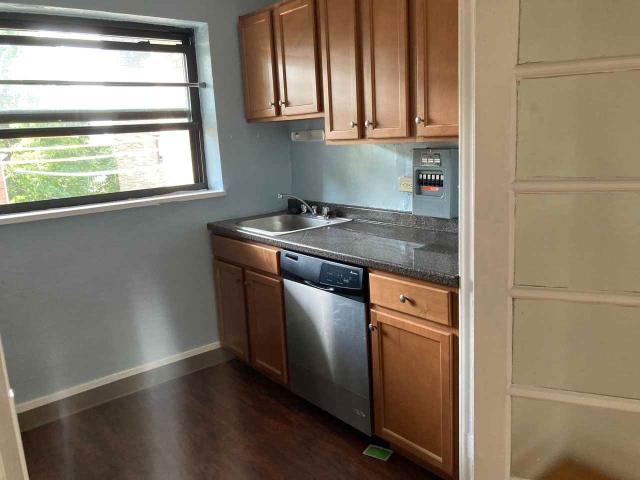 5701 MUNHALL RD Studio Apartment for Rent at 5701 Munhall Rd, Pittsburgh, PA 15217 Squirrel Hill South