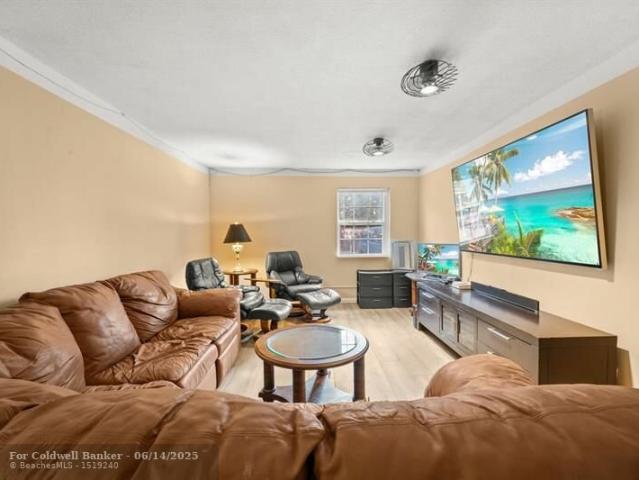 5701 McKinley St, Hollywood, US, FL