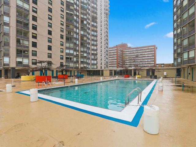5701 N Sheridan Road # 7E