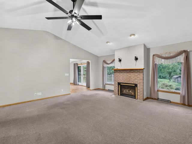 5701 N Ridge View Drive