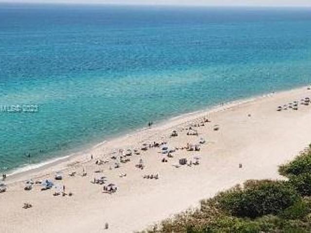 5701 Collins Ave #Ph14, Miami Beach, FL 33140