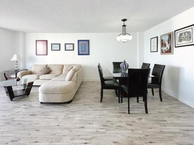 5701 Collins Ave #505, Miami Beach, FL 33140