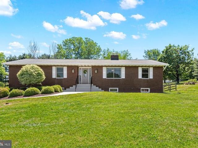 5701 French Ave, Sykesville, MD 21784