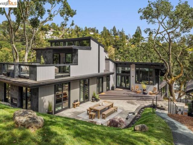 5701 Grisborne Ave, Oakland, CA 94611