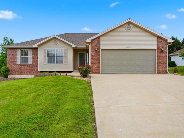 5701 Kelsey Dr, Columbia, MO 65202