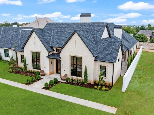 5701 Promenade Square, Oklahoma City, US, OK