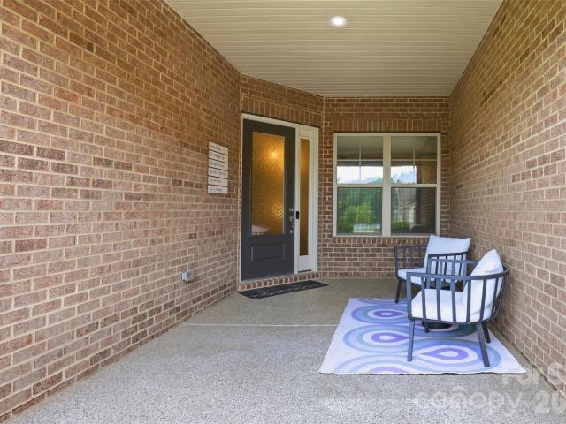 5701 Regal Way
