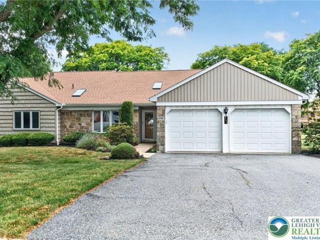 5702 Merion Ln, Lower Macungie Township, PA 18062