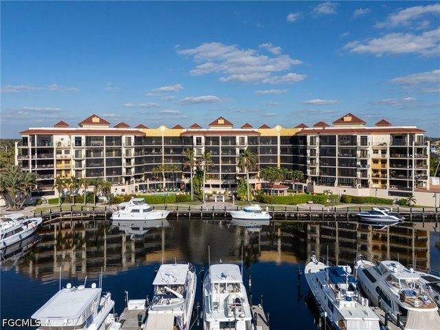 5702 Cape Harbour Dr Apt 204, Cape Coral, FL 33914