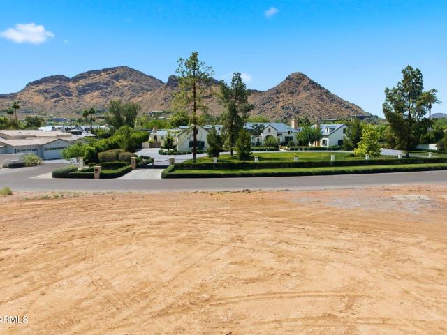 5702 E Caballo Dr, Unit 7, Paradise Valley, AZ 85253 | MLS #7019 | Compass