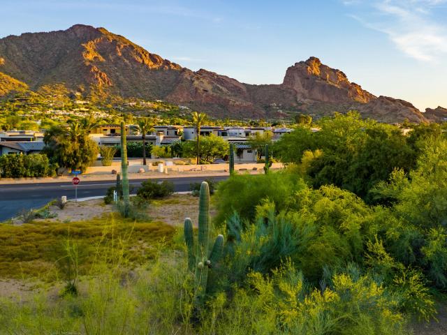 5702 E Lincoln Dr, Unit 1, Paradise Valley, AZ 85253 | Compass