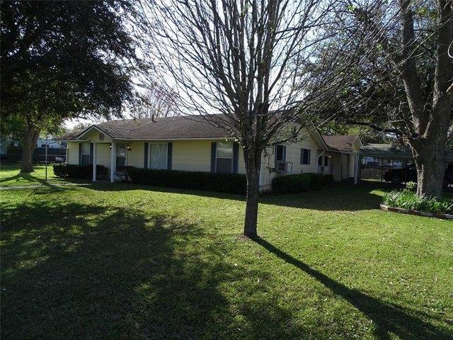 5702 Pine Ave, Pasadena, TX 77503