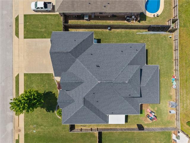 5702 S 60th Place