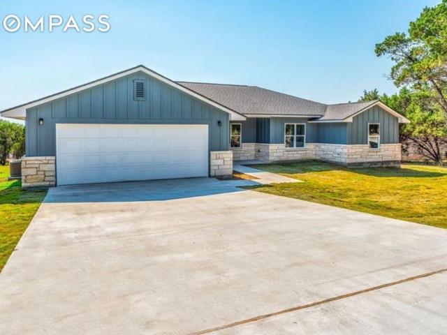 5702 Thunderbird St, Lago Vista, TX