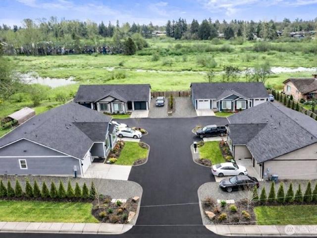 5702 570 th St W Unit A and B, Lakewood, WA 98499
