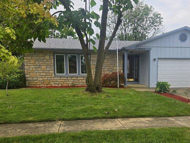 5703 Magna Carta Cir, Galloway, OH 43119