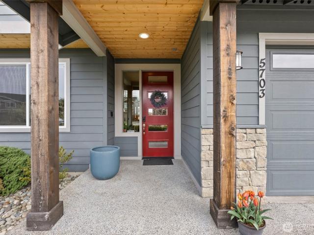 5703 th St E, Puyallup, WA 98375 | MLS #2501 | Compass