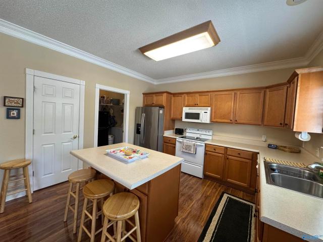 570 County Road 1001 3