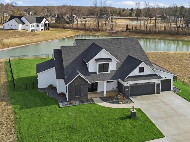 570 Contour Cv, Huntertown, IN