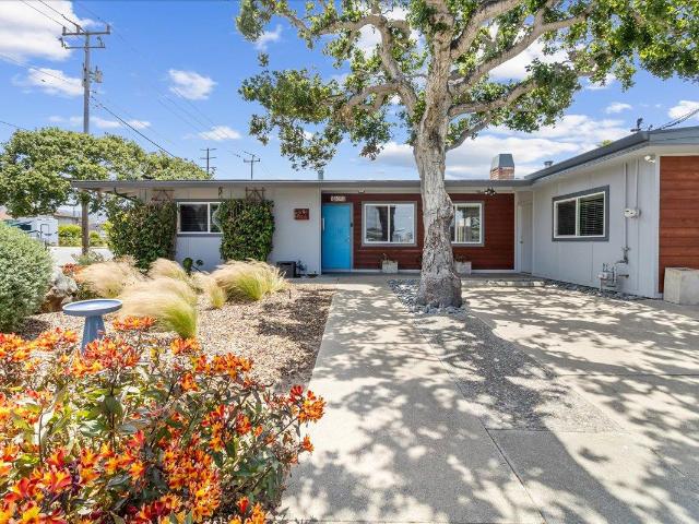 570 Casanova Ave, Monterey, CA 93940 | MLS #ML82041