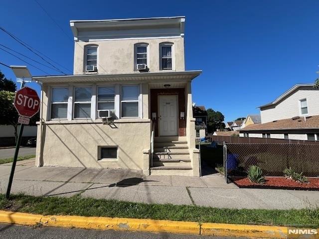 570 Broad St, Carlstadt, NJ 07072