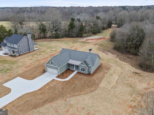 570 Davis Road