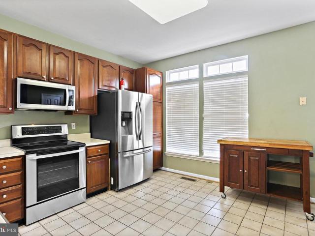 570 Eisenhower Drive