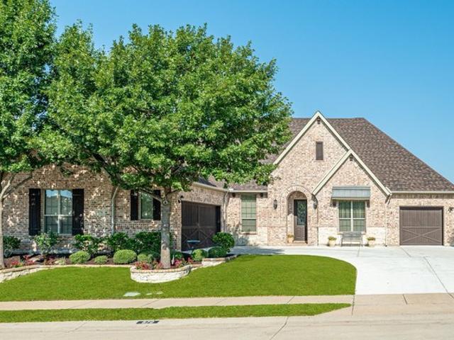 570 Featherstone Dr, Rockwall, TX 75087