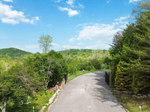 570 Indian Creek