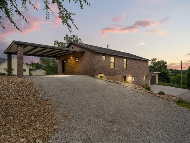 570 Indian Valley Rd, Branson west, MO 65737