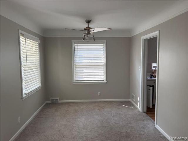 570 Jener Place