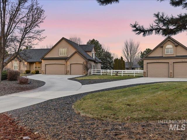 570 N Cove Colony Way