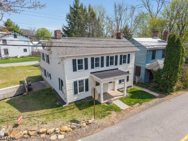 570 Spring Mills Rd