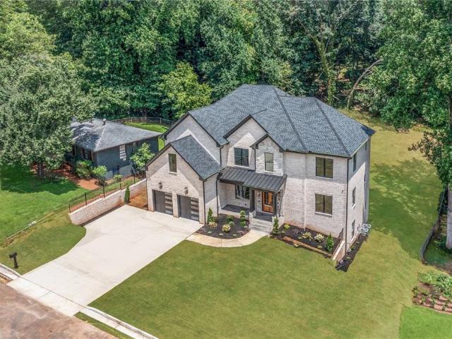570 Power Avenue