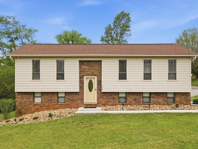 570 Phyllis Cir, Talbott, TN 37877