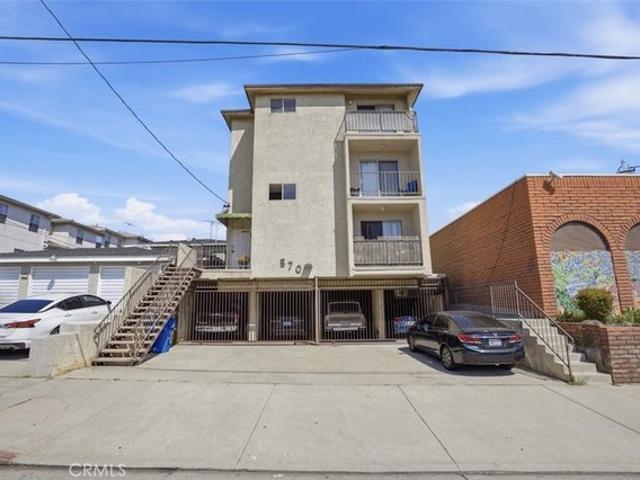 570 W 8th St, San Pedro, CA 90731