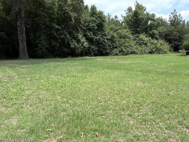 570 Walton Rd, Midway Park, NC 28544