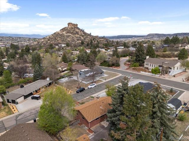 570 Vista Dr, Castle Rock, CO 80104 | MLS #4950