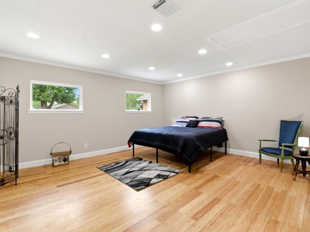5714 Nina Lee Ln, Houston, TX 77092 | MLS #21875
