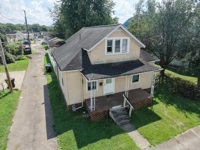 5714 Cherry St, Sciotoville, OH 45662