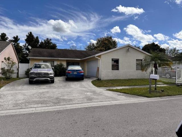 5714 Ithaca Cir E #E, Lake Worth, FL 33463