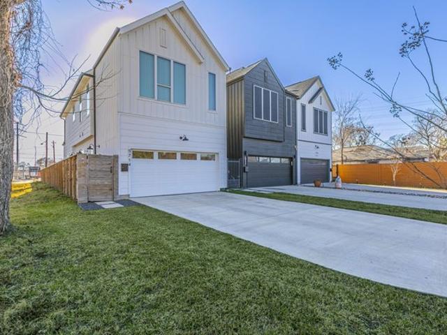 5714 Kemp St, Houston, TX 77023