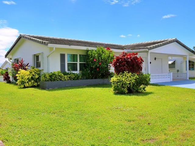 5715 NW 84th Ter, Tamarac, FL 33321