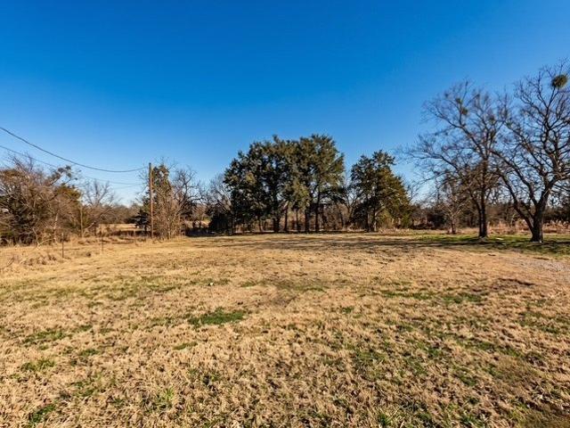 5715 Belaire Cir, Granbury, TX 76048