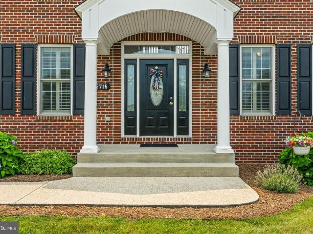5715 Doubs Road