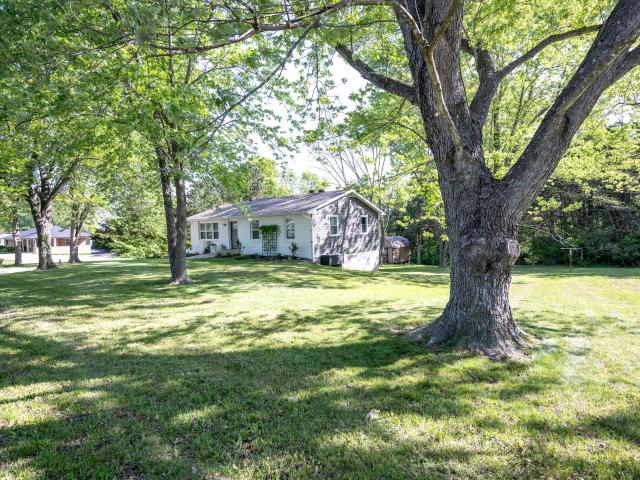 5715 dove lake rd