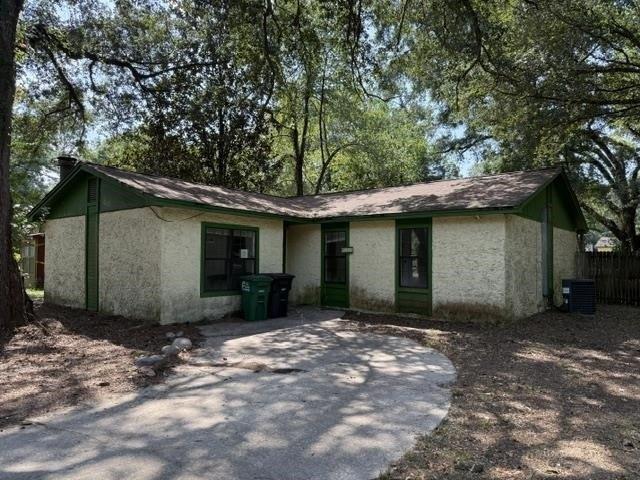 5715 Eunice Ct, Tallahassee, FL 32303