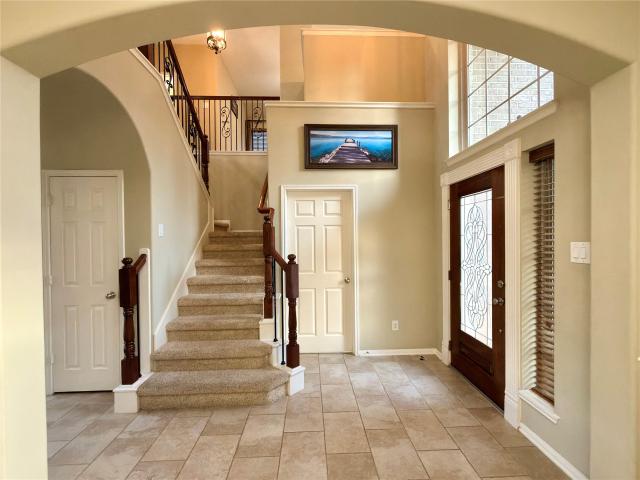 5715 Fairwind Lane