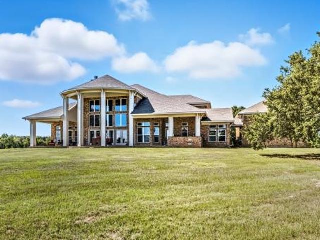 5715 Highway 19, Crockett, TX 75835 | MLS #76961 | Compass